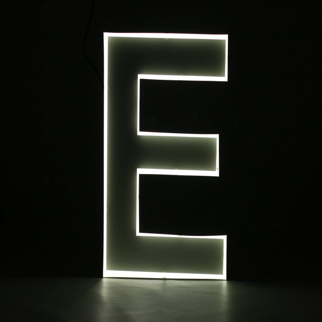 “NEON STYLE“ Letter E - iLUTE d.o.o.