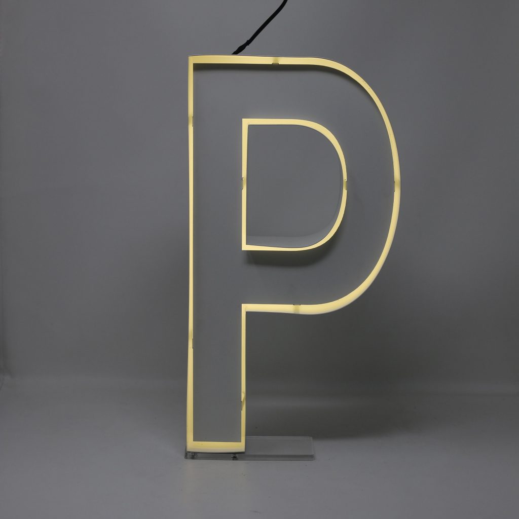 “NEON STYLE“ Letter P - iLUTE d.o.o.